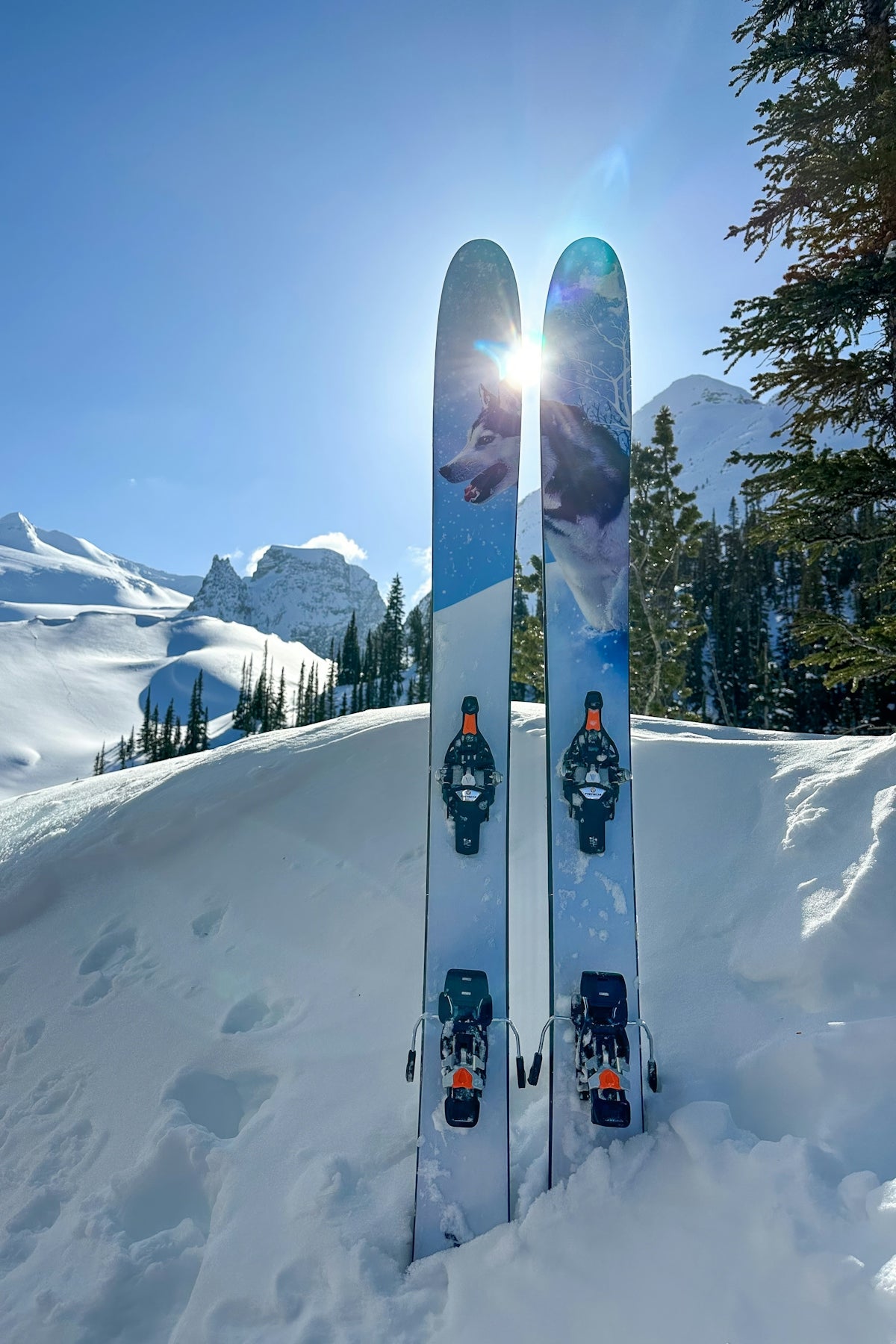 Women's Performance Ski Tech Innovations Here – Alpine Base & Edge